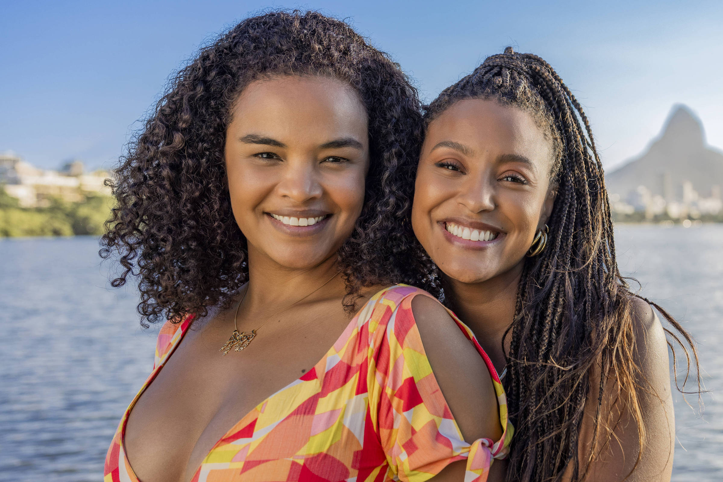 Veja a primeira foto de Sheron Menezzes e Lucy Ramos como melhores ...